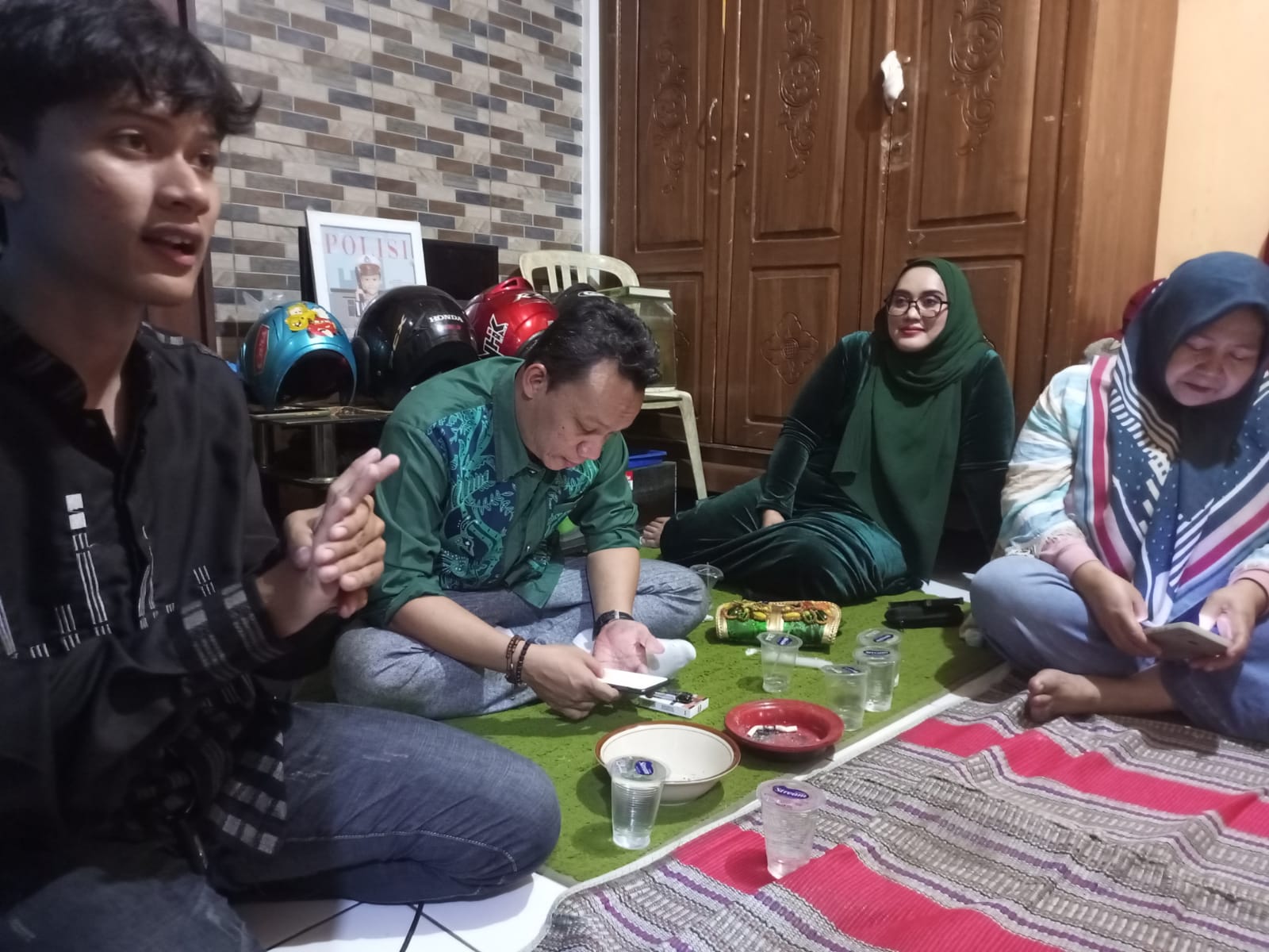 Fahmi Saeful Bahri Sudrajat: Pegiat Sosial yang Berperan Aktif dalam ...